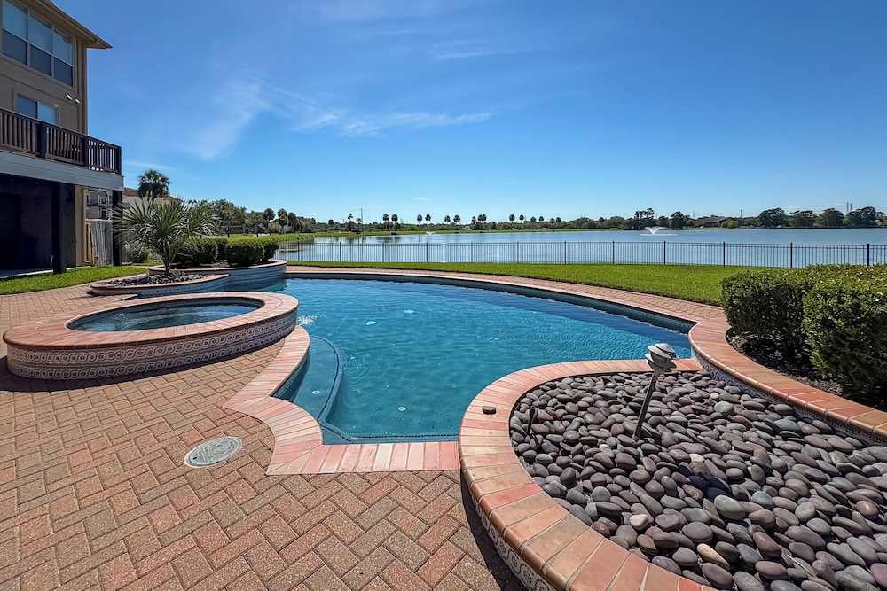 Lakefront Houston House - 1 Mi To Space Center! - League City, TX