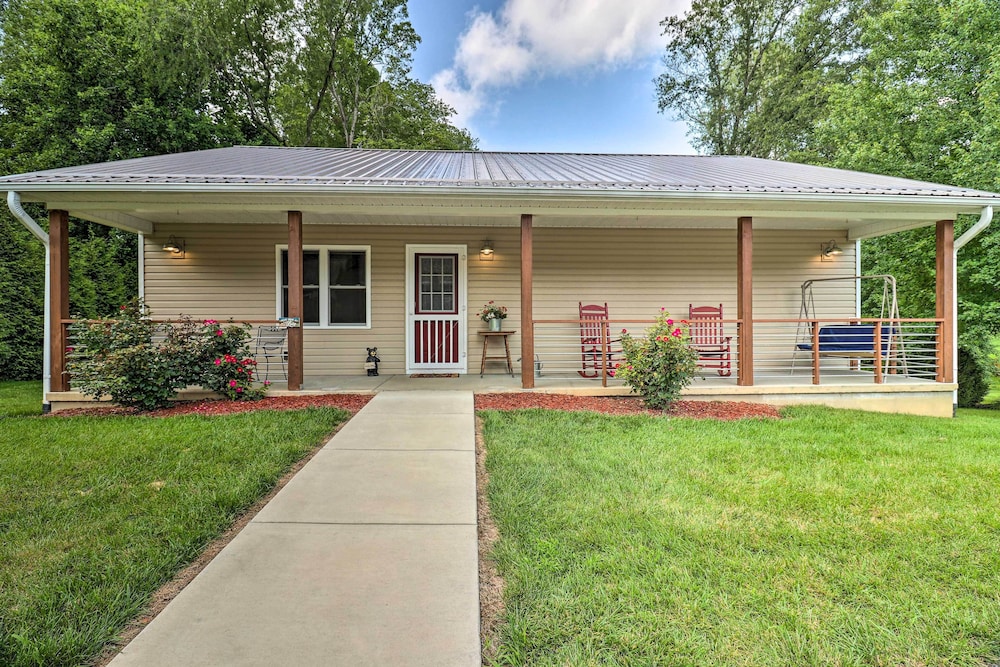 Updated Cottage At Lake Junaluska Golf Course! - Waynesville, NC