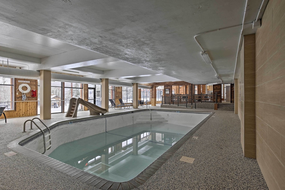 Comfy Lutsen Mountain Villa W/ Balcony & Grill - Lutsen, MN