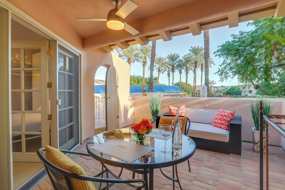 Resort Amenities: Updated Palm Springs Villa - Palm Springs, CA