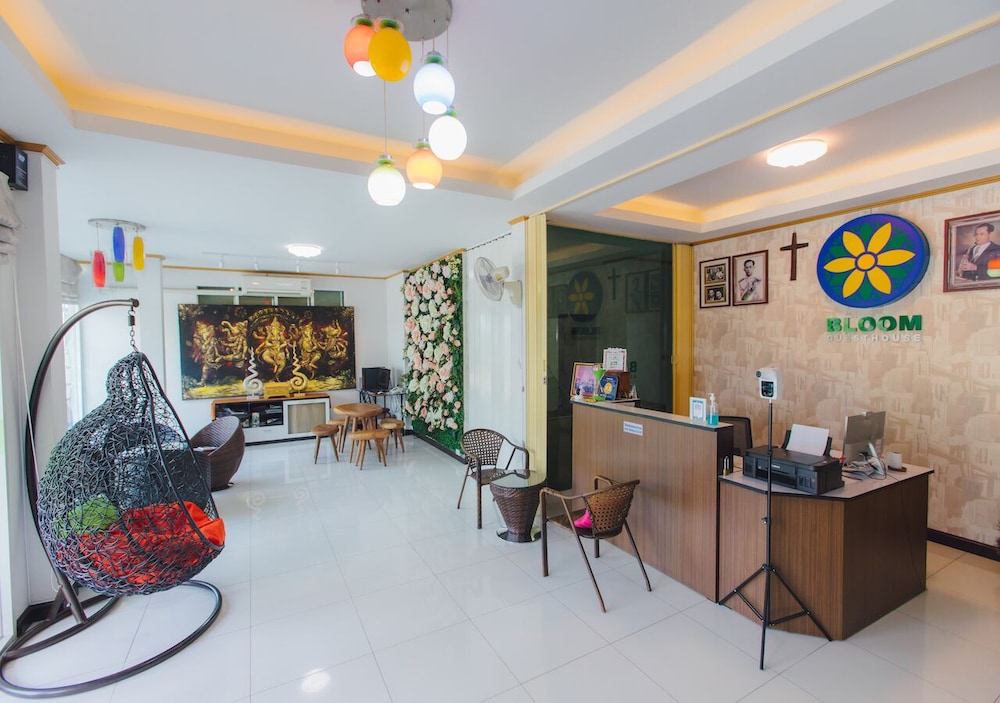 Bloom Guesthouse - Chiang Mai
