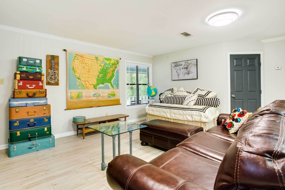 Doyline Cottage W/ Large Porch & Lake Access! - Lake Bistineau, LA