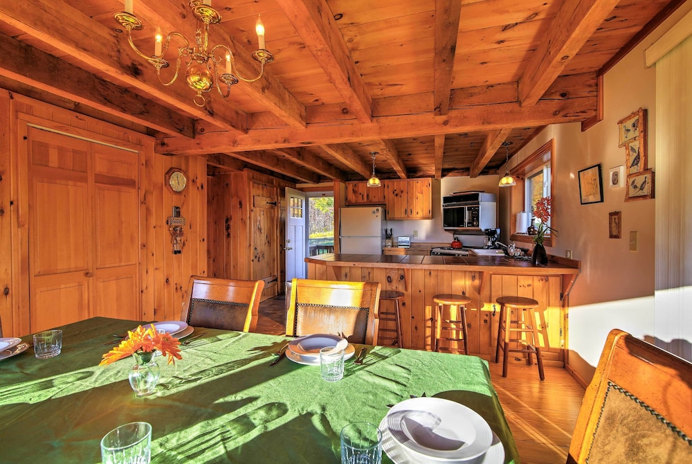 'Bearpen Lodge' On 125 Acres - Near Belleayre Mtn! - Roxbury, NY