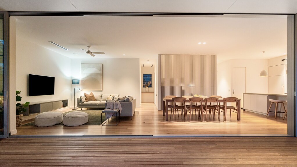 Sanctuary On Browning - 拜倫灣