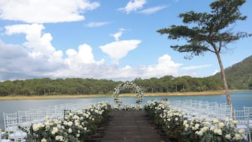 Espaço exterior para casamentos