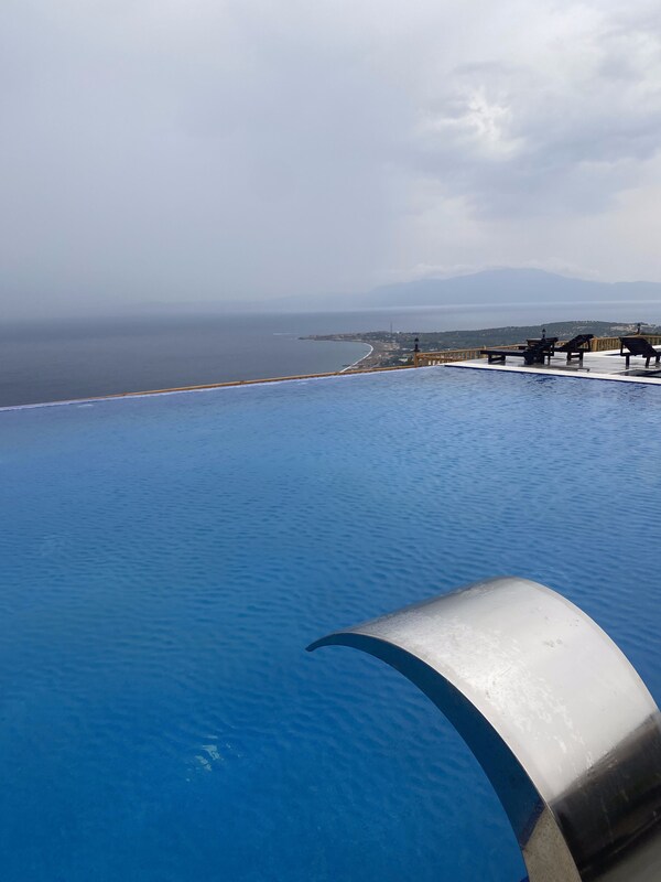 Assos Karadut Taş Otel - Çanakkale