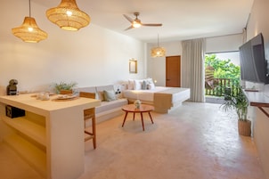 Suite-Estúdio | Roupa de alta qualidade, edredões de penas, cofre no quarto