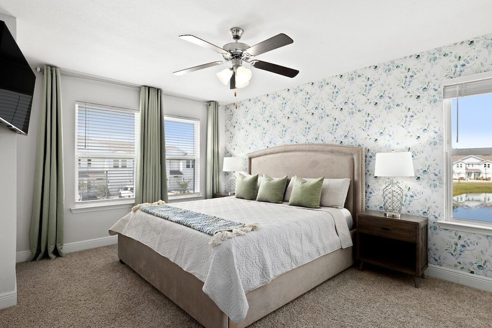 NEW Serenity Beach⁂ Lakefront 3BRs Close to Beach - Bay County | Vrbo