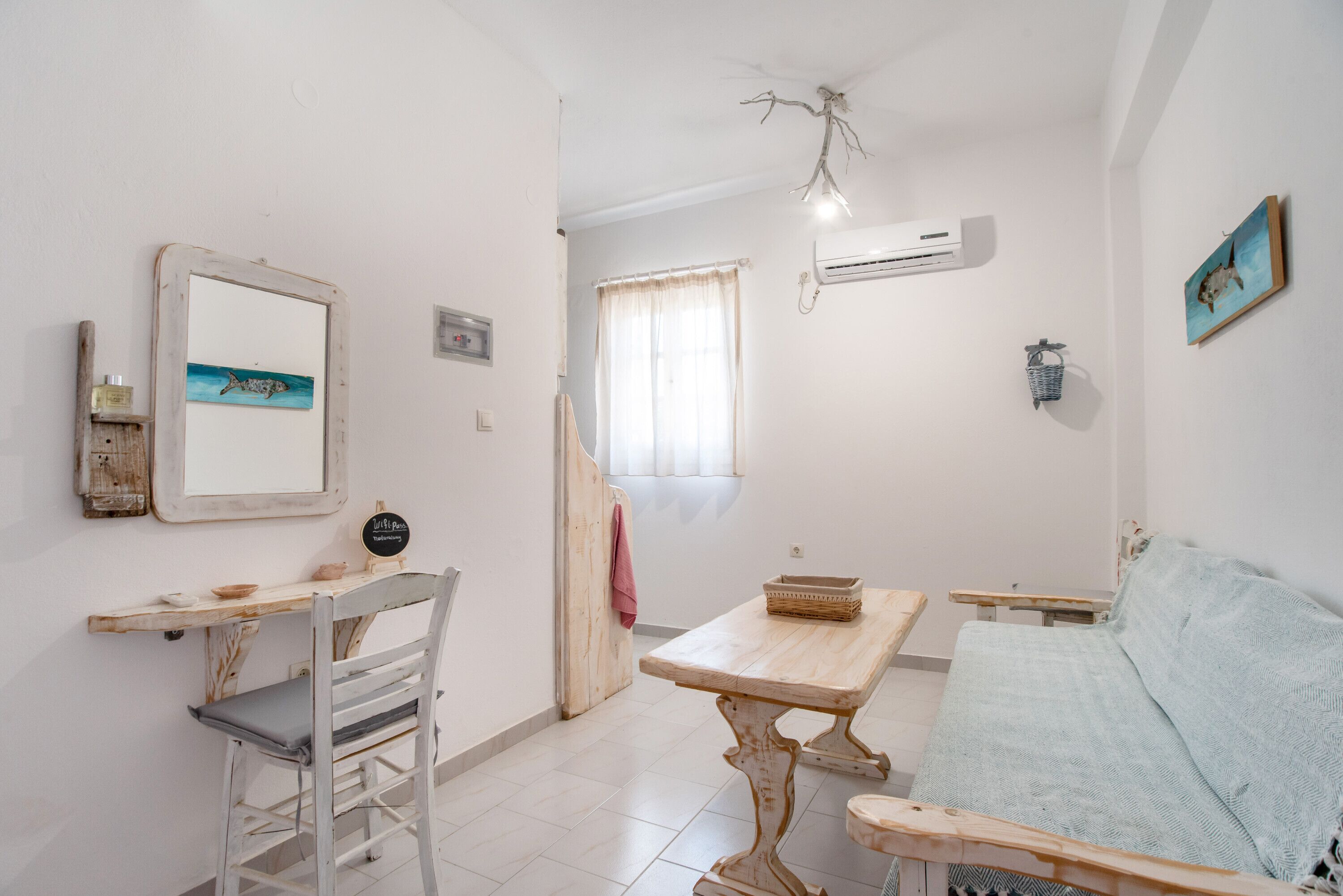 Holiday Home 'Green Retreats 4 Paros' With Mountain View, Wi-fi And Air Conditioning - 파로스