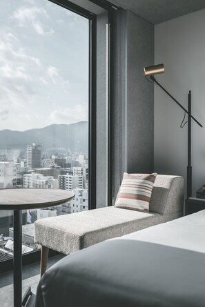 Quarto Duplo Superior, não fumadores (Spa Access Not Included) | Secretária, Wi-fi grátis, roupa de cama fornecida 
