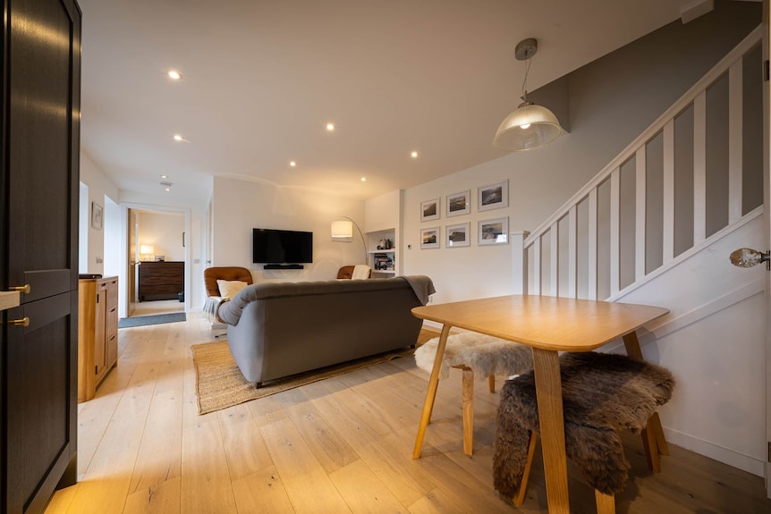 Rhu House Cottage - Morar