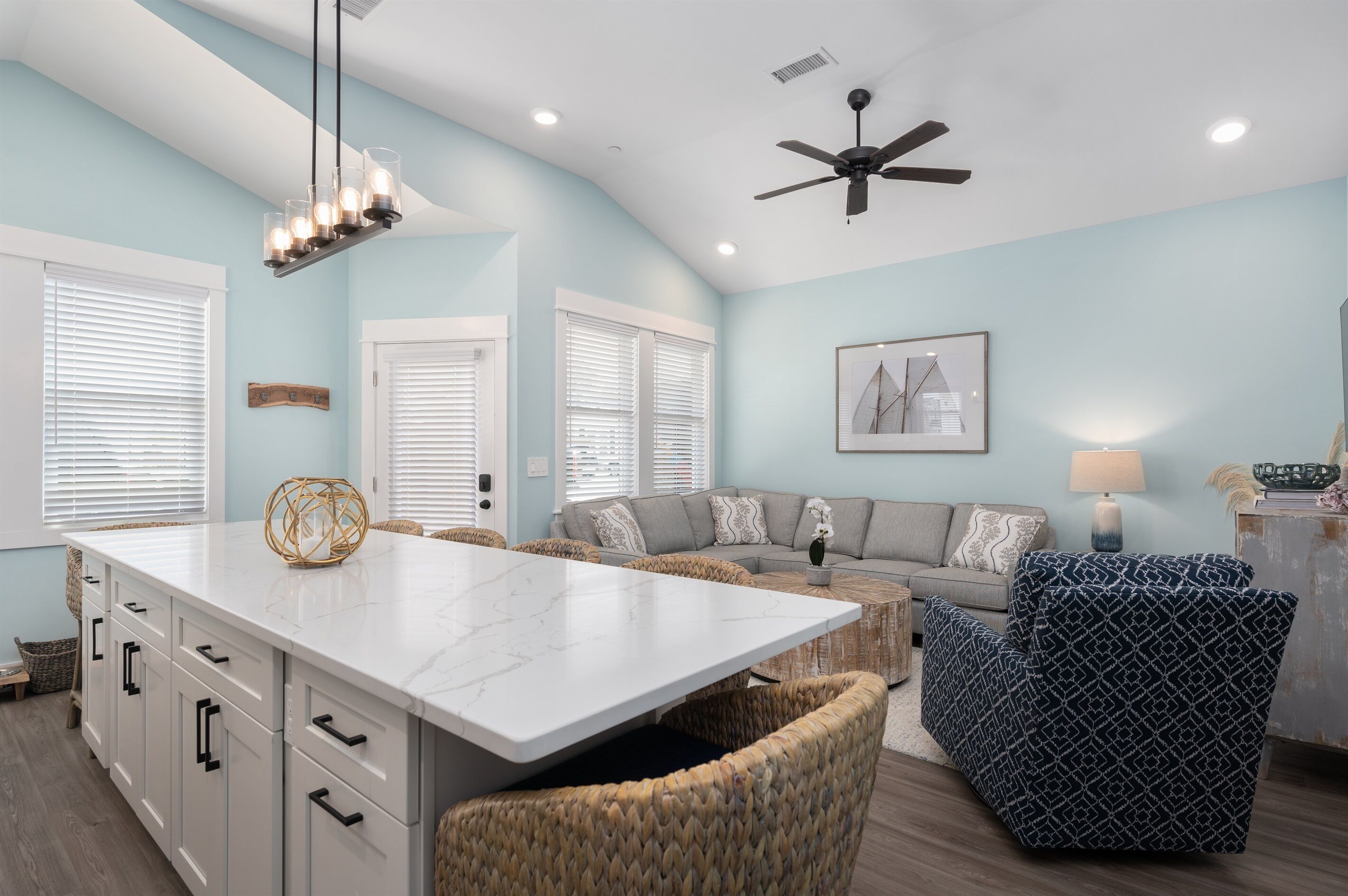 Walk To The Beach, Dogs Ok! Huge Sw Community Pool -Close To All! - Corolla, NC