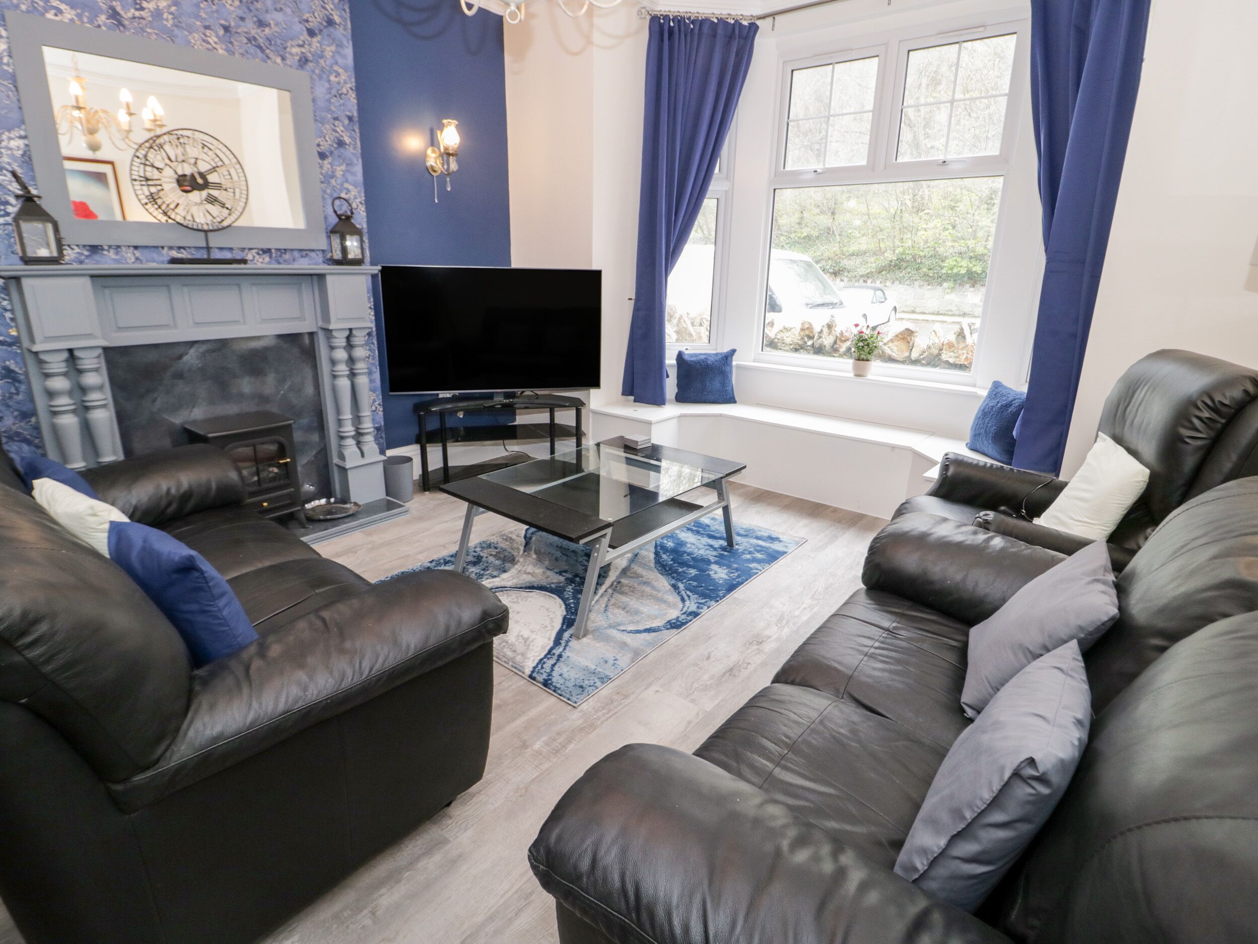 Gwyder, Pet Friendly, Country Holiday Cottage In Penmaenmawr - Conwy