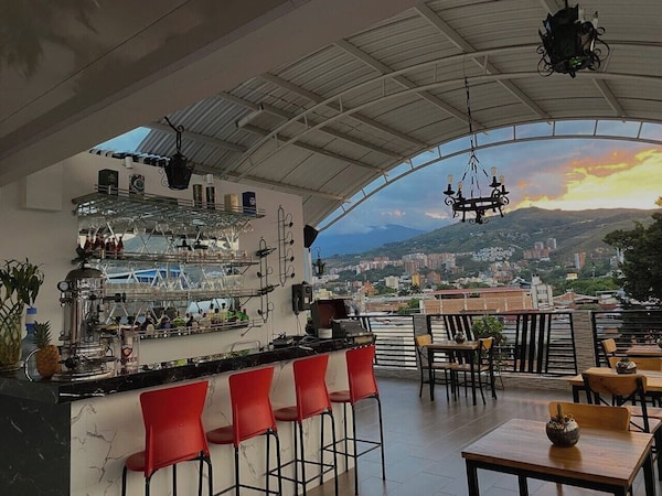 Hotel Alameda Plaza - Cali