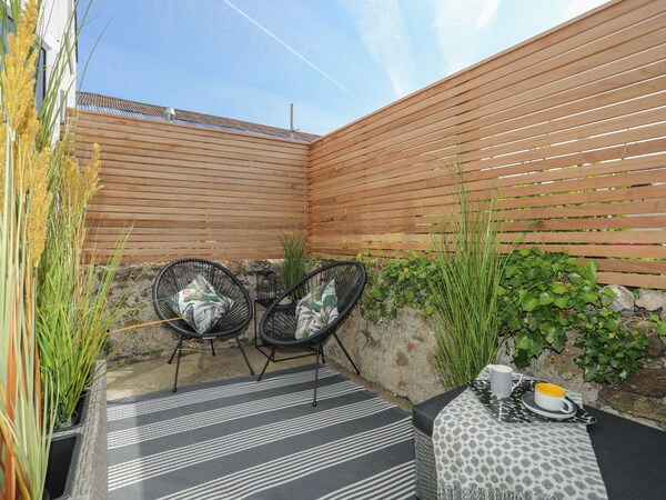 15 Rosemary Lane - Beaumaris