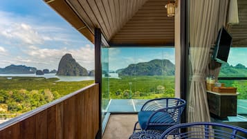 Quarto Panorâmico, 1 cama king-size, banheira, vista para o mar | Vista da varanda