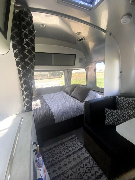 Stay In Style At A Hobby Farm! - Idaho