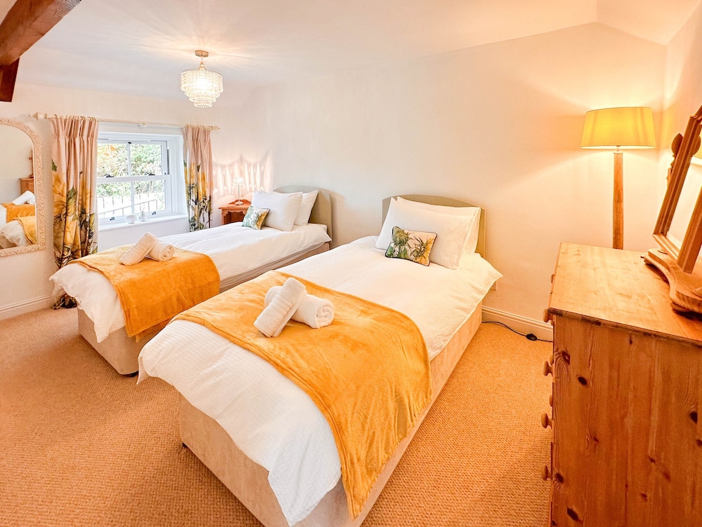 Holiday Home For 4 People, Breath Taking Scenery, Bike Storage, Wifi & Only A Short Walk To The Pub. - Reeth