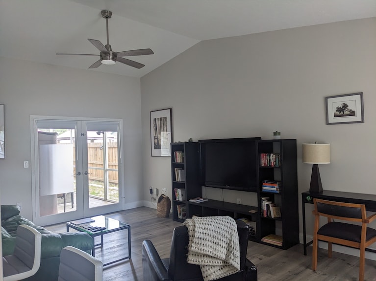 Central Sarasota Family Home W/ Heated Pool! - Sarasota Jungle Gardens