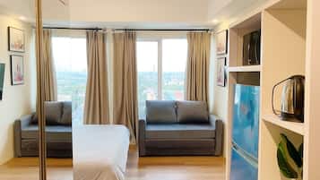 Estúdio família | Individualmente decorados, escrivaninha