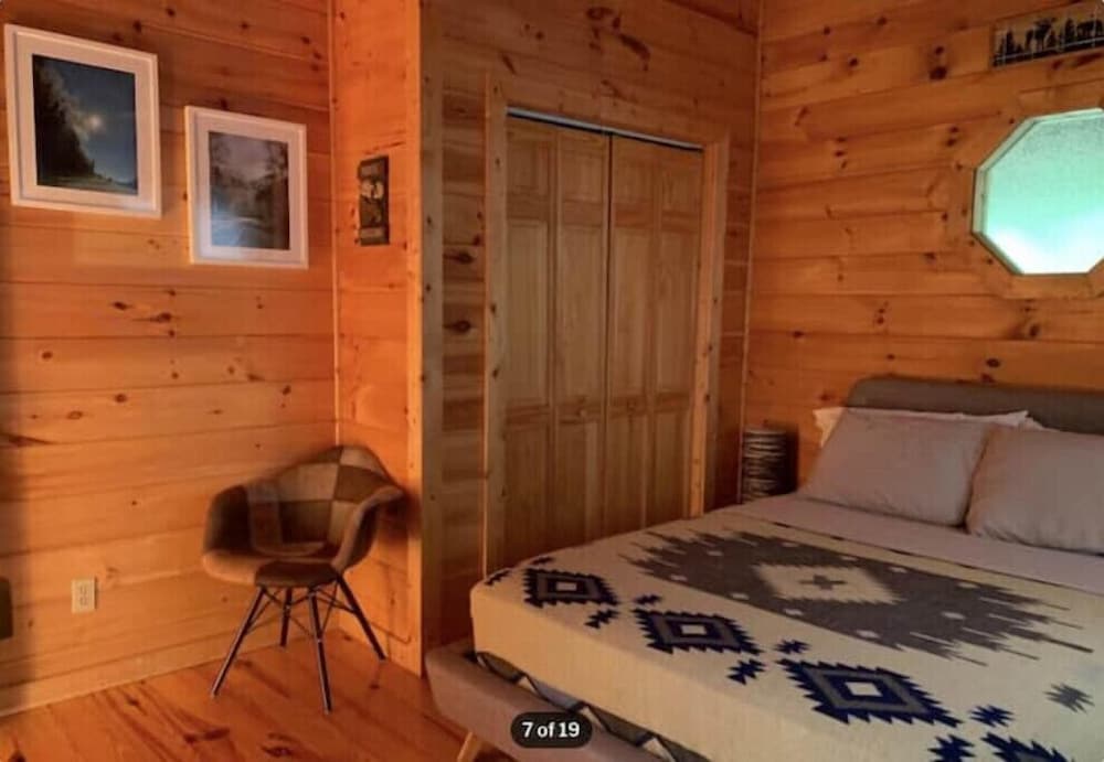 Mountain View Cabin/pool Table/hot Tub/hammock/secluded/outdoor Dining/corn Hole - Wears Valley, TN