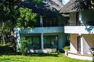 Quarto casal ou duplo superior | Vista para o jardim