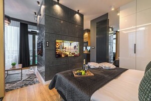 Apartamento Gallery, Vista para a cidade | Roupa de alta qualidade, camas de colchão viscoelástico 