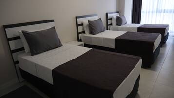 Apartamento Exclusivo, várias camas | 2 quartos, roupa de alta qualidade, secretária