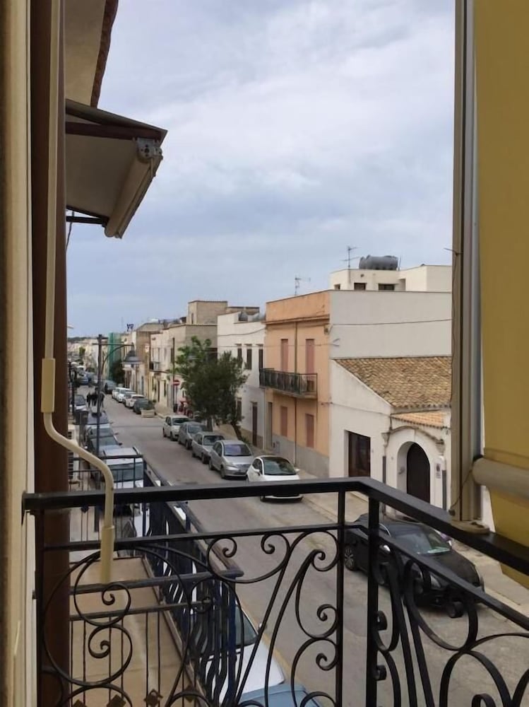 Casa Blanca - Сан-Вито-Ло-Капо