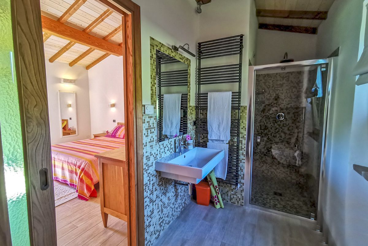 Ciaramicola - Fourteen Bedroom Villa, Sleeps 28 - Umbria