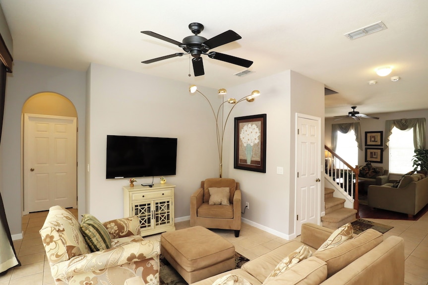 Villa Paradiso Located In The Trafalgar Village Resort 6 Bedrooms Poo/spa - Florida