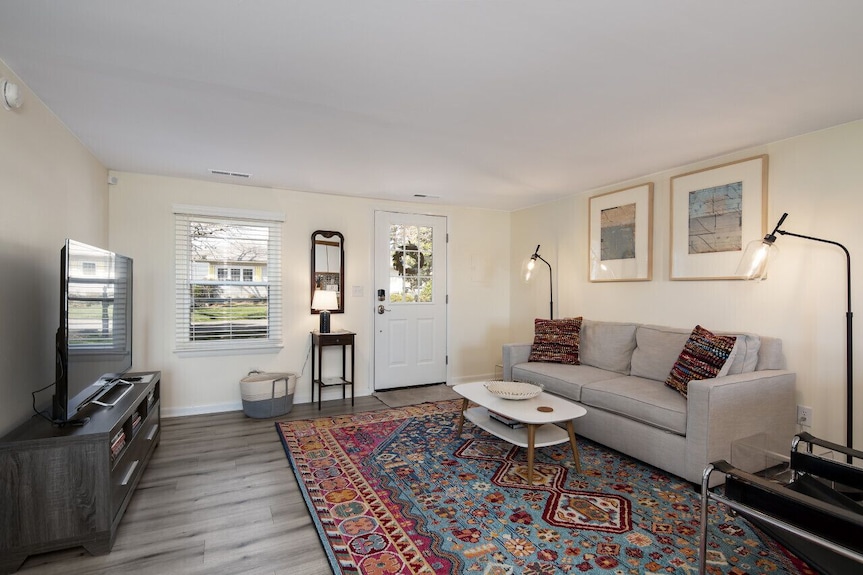 Newly Renovated Guest House Located In Oxford Md - Maryland