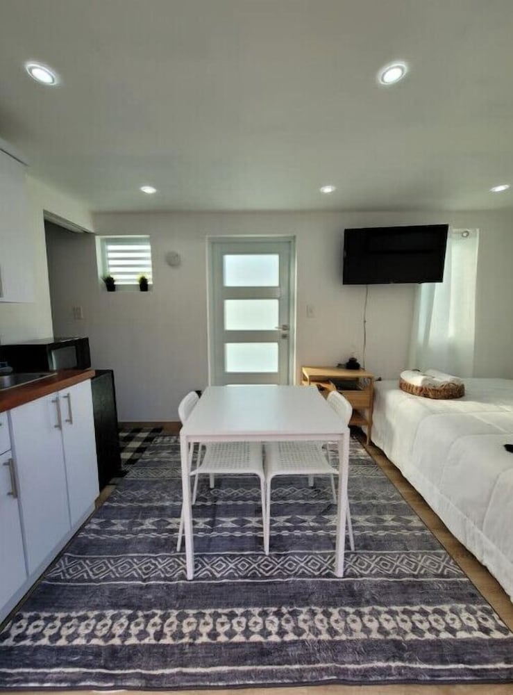 El Rinconcito Container Home Exp! Private Pool - Rincón