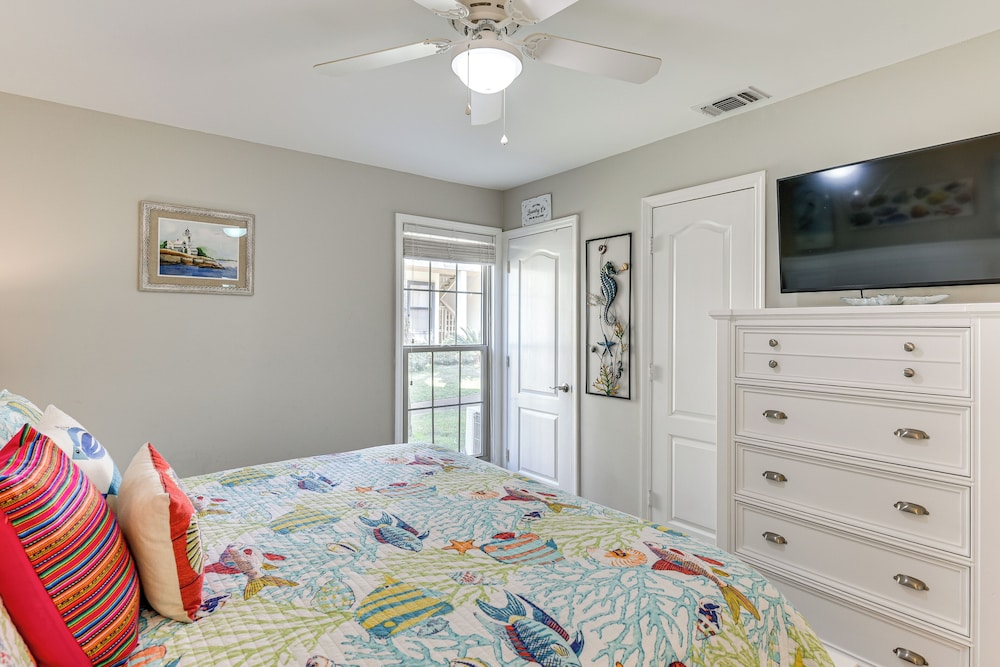 Walk to Beach! PCB Resort Condo w/ Pool Access - West Panama City Beach ...