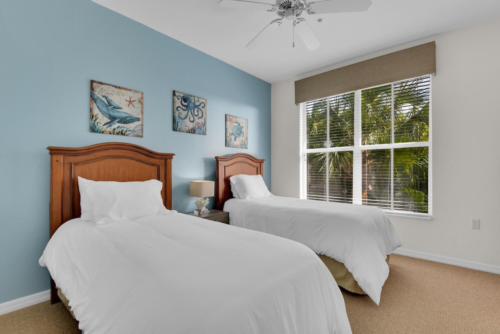 Three Bedroom Second Floor Golf Condo In Lely Resort With Lake Views From Screened Lanai - Naples, FL