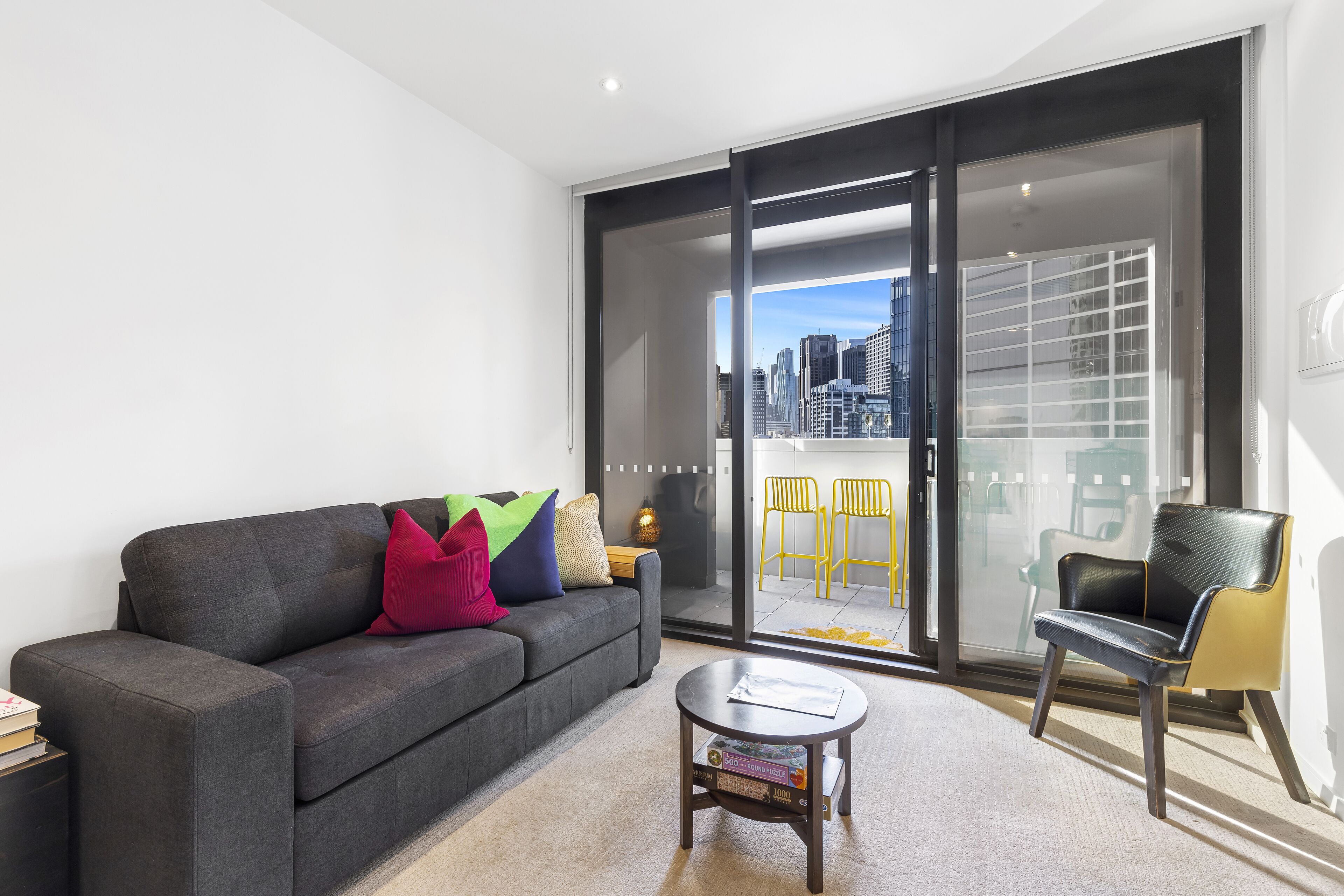 Love Melbourne By Ready Set Stay - Huge Balcony Apartment, Pet Friendly, Wifi - Rod Laver Arena