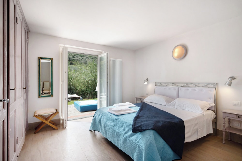 Villa 'Nespolo' Con Vistas A La Montaña, Piscina Privada Y Wi-fi - Vernazza