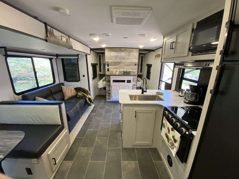 Crook Mountain View Rental - 사우스다코타