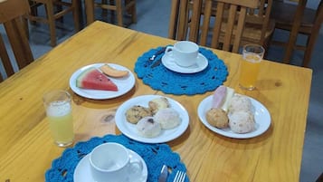 Pequeno-almoço continental diário incluído