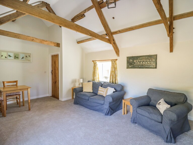 The Parlour, Pet Friendly, With Hot Tub In Cardigan - Aberporth