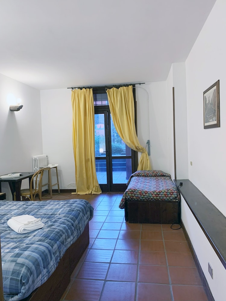 Farmhouse Lake Bracciano - Room Lilla - Latium