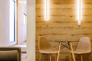 Apartamento Deluxe | Sala de jantar