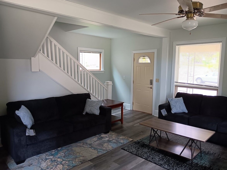 Beach House On The Shores Of Lake Michigan Near Downtown Sheboygan - Sheboygan, WI