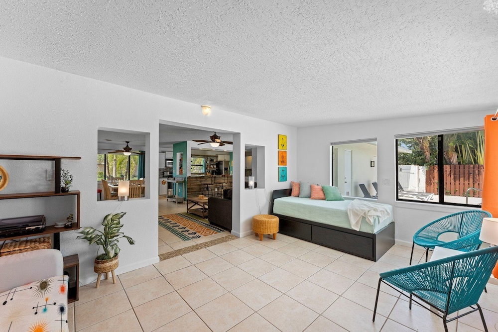 Cocoa Beach Home W/ Private Backyard & Pool - Cocoa Beach, FL