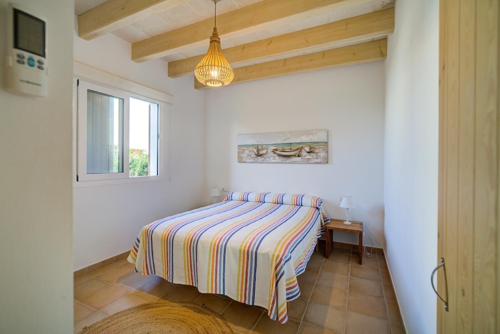 Mercedes Warm And Quiet Villa Without Equal - Minorque