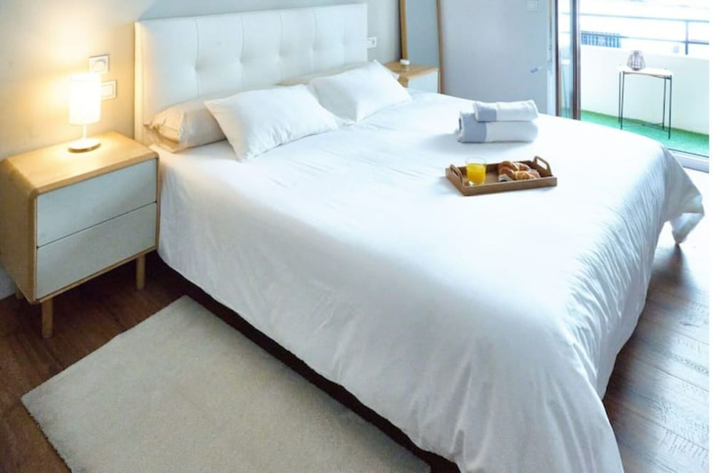 Apartamento  Nuevo, Lujoso, Centro De Bilbao. - Bilbao