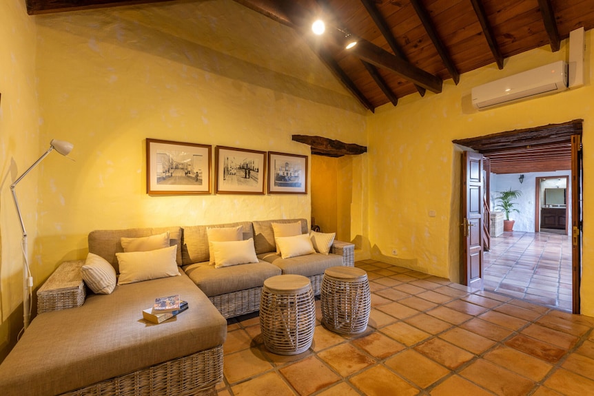 El Barranco, Exclusive Canarian Villa - Lanzarote