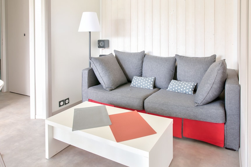 Cottage For 4 - Residence With Pool - Loctudy