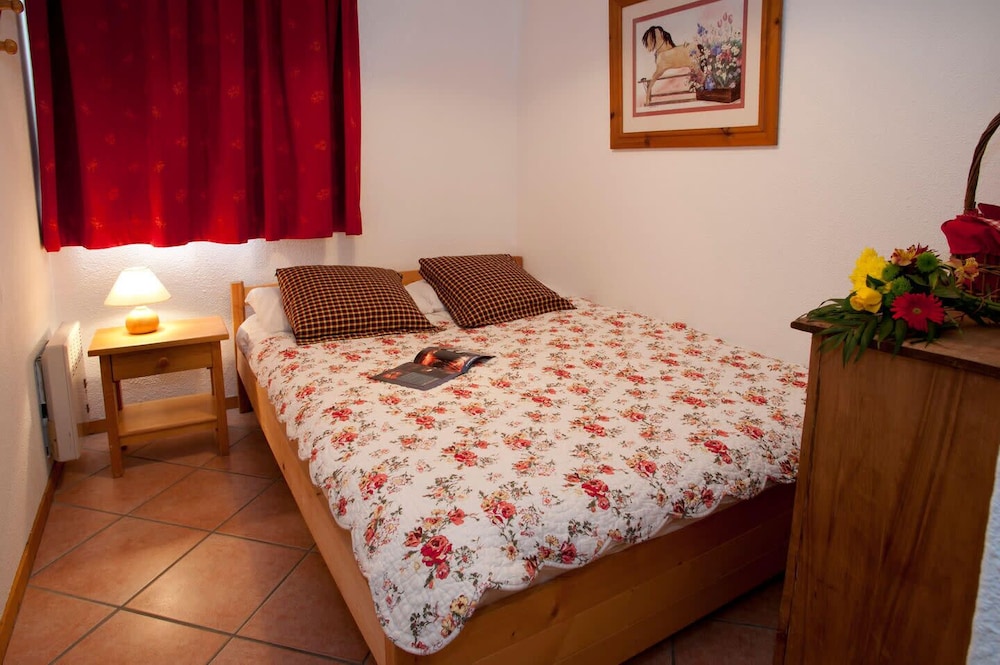 le signal 105, apartment in residence 50 meters from slopes. 4-6 people ...
