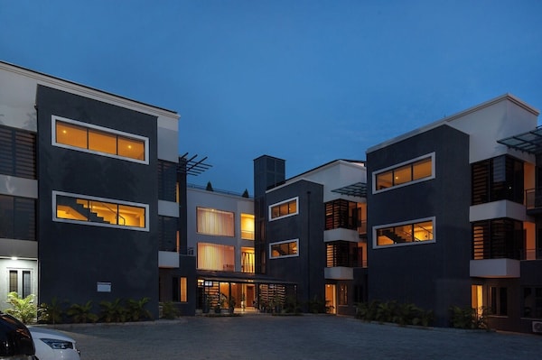 Phoenix Apartments Abuja - Abuja